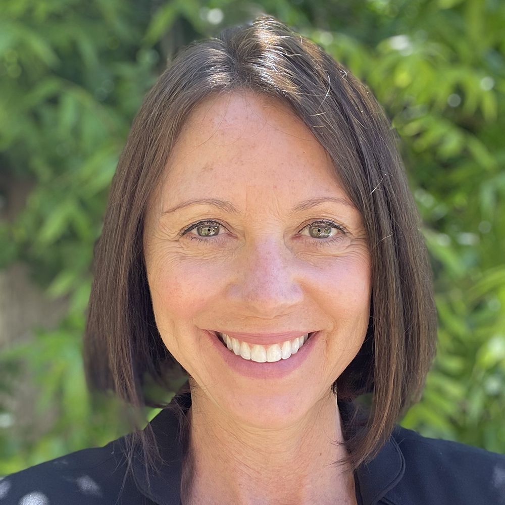 JULIE BUSCH - Women in Cleantech & Sustainability